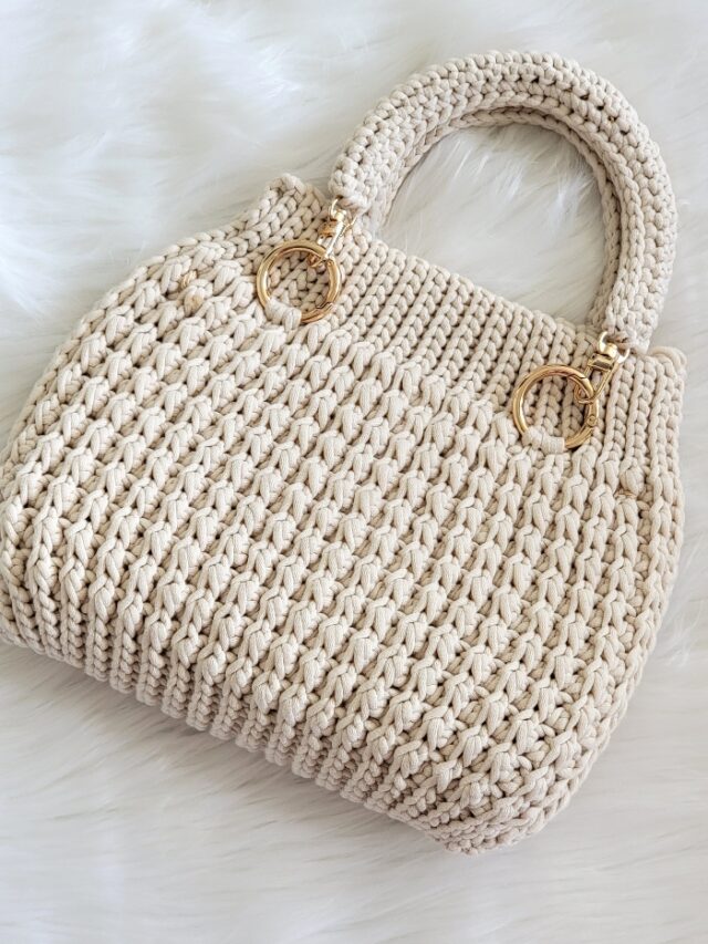 Crochet Mini Bag Free Pattern - Crochet Dreamz
